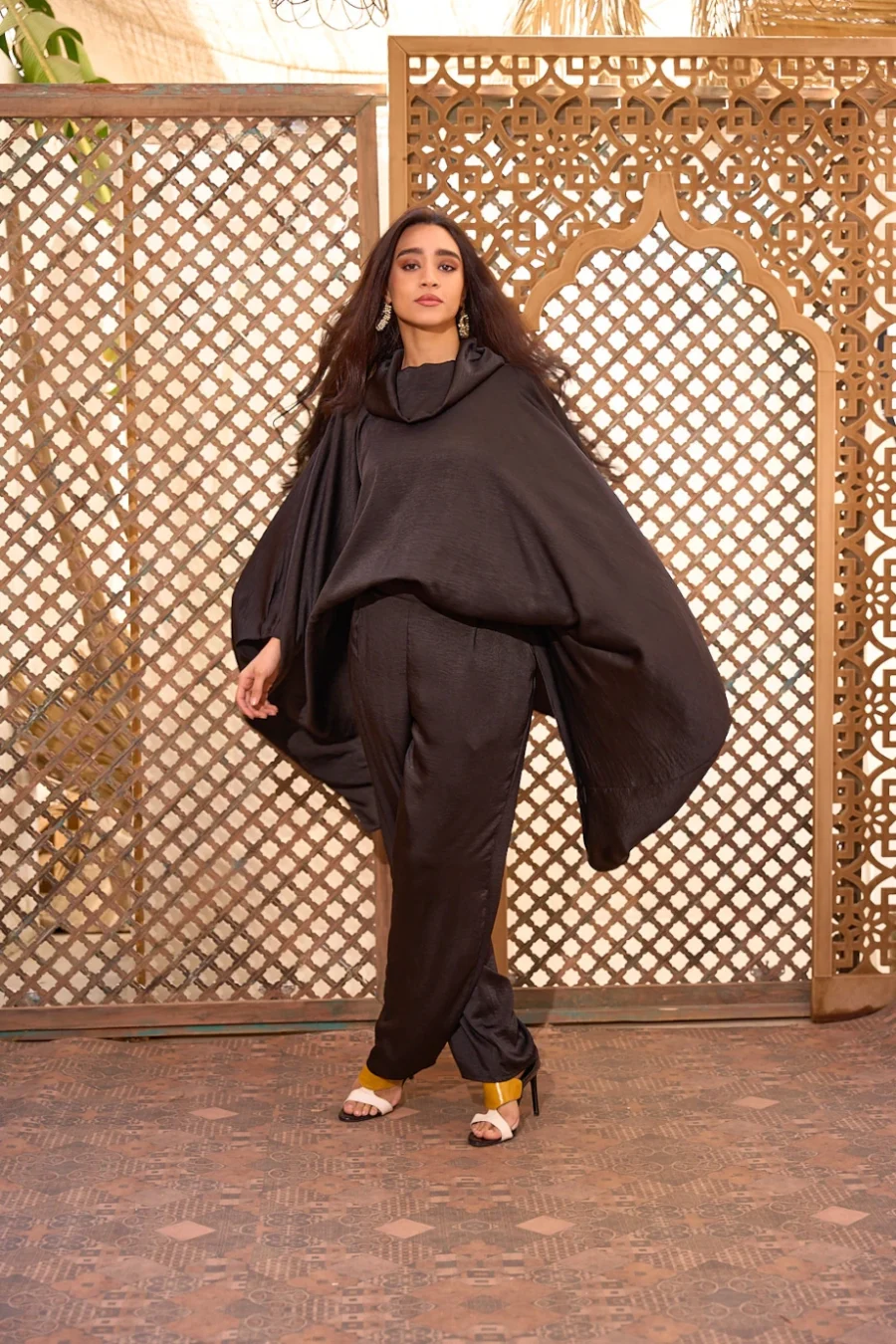 Sahara Shimmery Set in Black • Fabulicious
